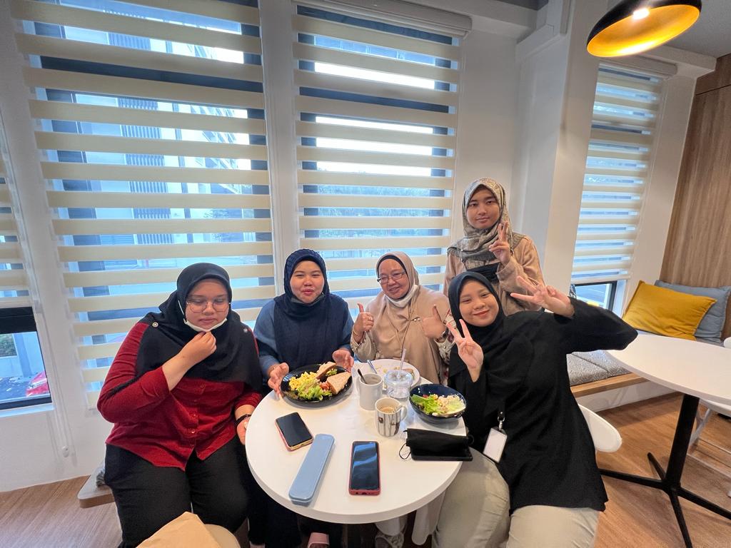 Working at Vistamore - Company Profile & Information | Hiredly Malaysia